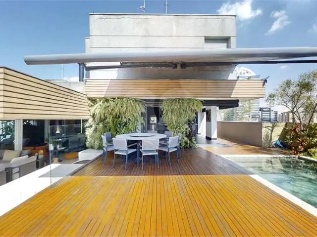 Cobertura para Venda em São Paulo/SP Itaim Bibi 2 Quartos