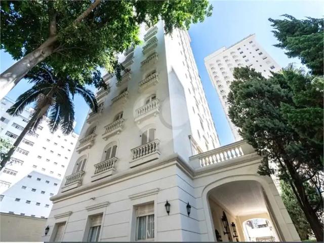 Cobertura para Venda em São Paulo/SP Jardim América 4 Quartos