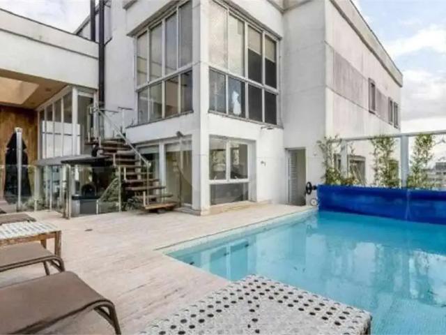 Cobertura para Venda em São Paulo/SP Jardim América 5 Quartos