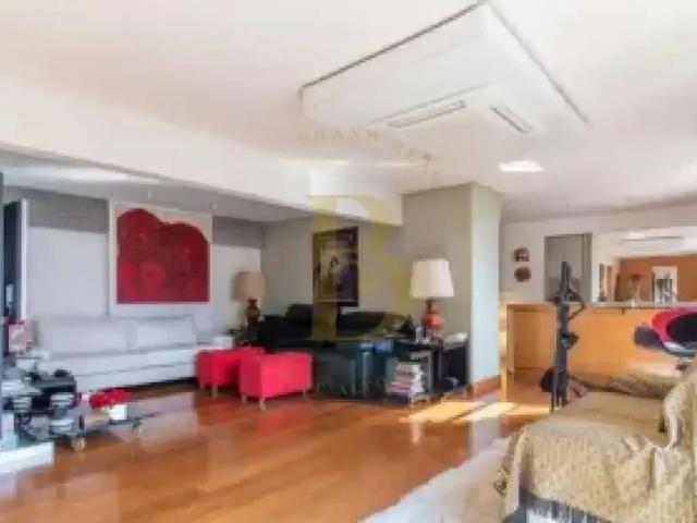 Cobertura para Venda em São Paulo/SP Jardim América 2 Quartos