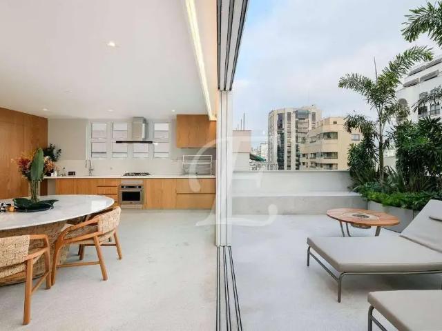 Cobertura para Venda em São Paulo/SP Jardim América 3 Quartos