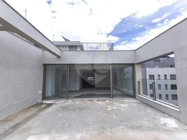 Cobertura para Venda em São Paulo/SP Jardim América 3 Quartos