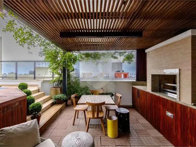 Cobertura para Venda em São Paulo/SP Jardim América 3 Quartos