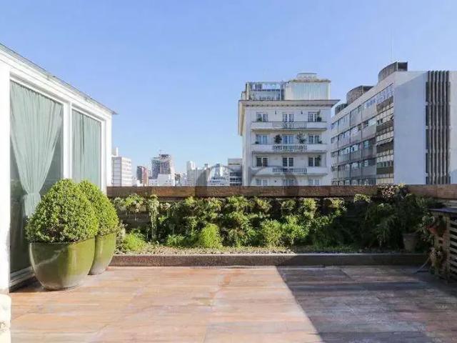 Cobertura para Venda em São Paulo/SP Jardim América 3 Quartos