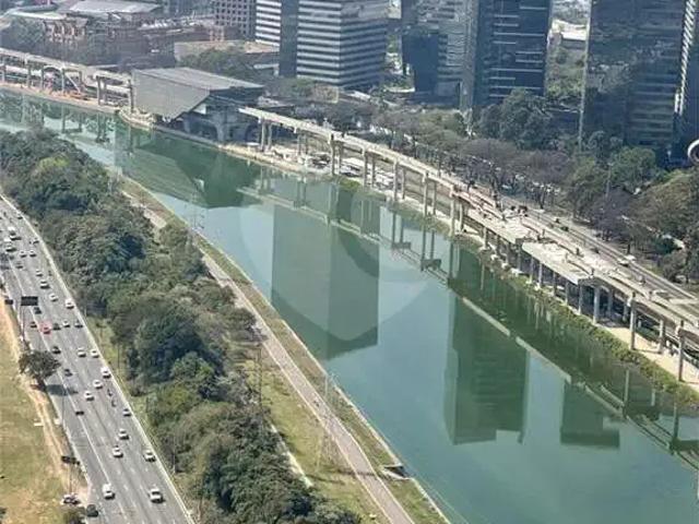 Cobertura para Venda em São Paulo/SP Jardim Morumbi 4 Quartos
