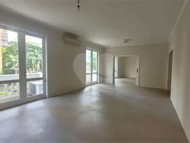 Cobertura para Venda em São Paulo/SP Jardim Paulista 3 Quartos
