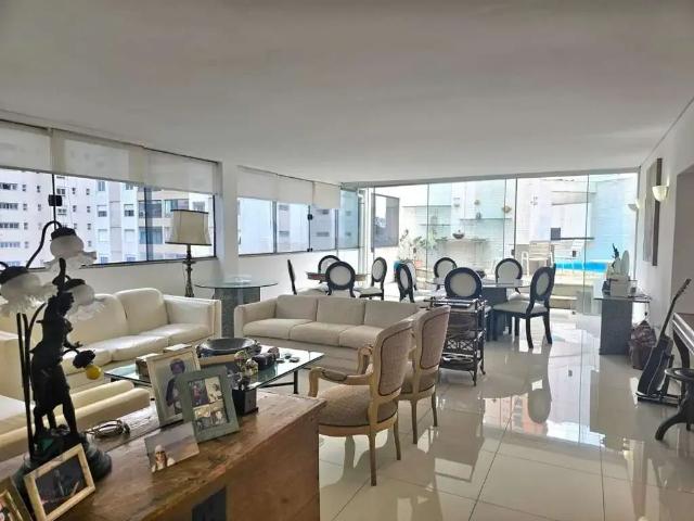 Cobertura para Venda em São Paulo/SP Moema 4 Quartos