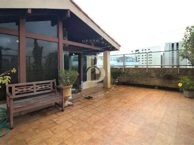 Cobertura para Venda em São Paulo/SP Moema 4 Quartos