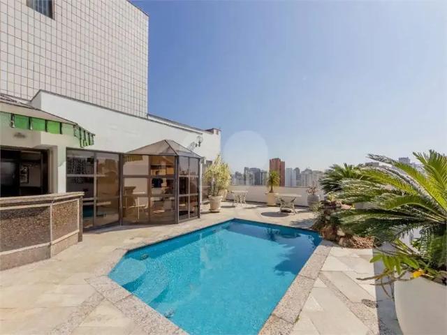 Cobertura para Venda em São Paulo/SP Moema 4 Quartos