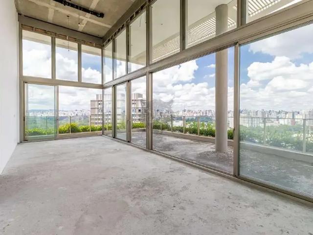 Cobertura para Venda em São Paulo/SP Moema 4 Quartos