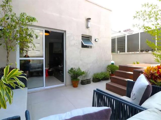 Cobertura para Venda em São Paulo/SP Moema 2 Quartos