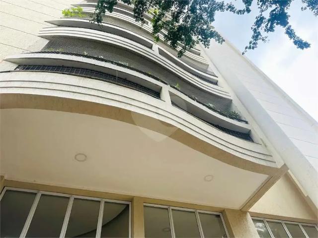 Cobertura para Venda em São Paulo/SP Moema 3 Quartos
