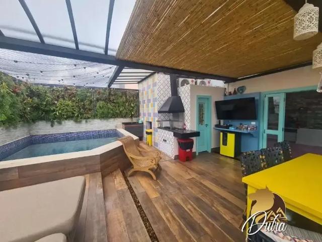 Cobertura para Venda em São Paulo/SP Moema 3 Quartos