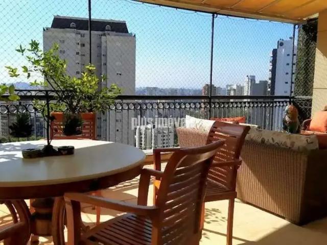 Cobertura para Venda em São Paulo/SP Morumbi 4 Quartos