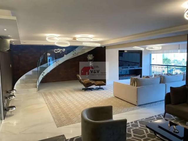 Cobertura para Venda em São Paulo/SP Morumbi 5 Quartos