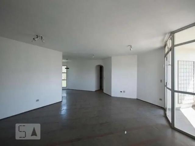 Cobertura para Venda em São Paulo/SP Panamby 3 Quartos