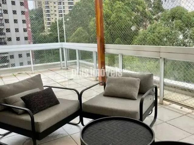 Cobertura para Venda em São Paulo/SP Panamby 3 Quartos