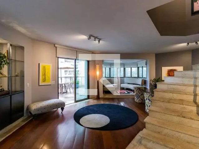 Cobertura para Venda em São Paulo/SP Panamby 3 Quartos