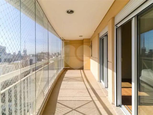 Cobertura para Venda em São Paulo/SP Paraíso 4 Quartos