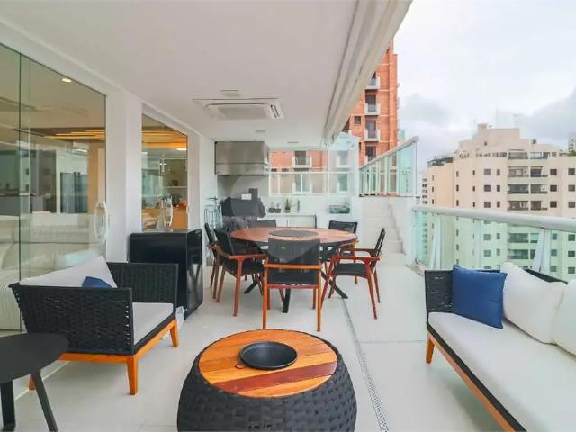Cobertura para Venda em São Paulo/SP Perdizes 4 Quartos