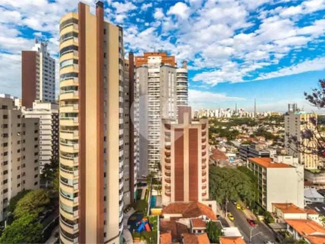Cobertura para Venda em São Paulo/SP Perdizes 3 Quartos