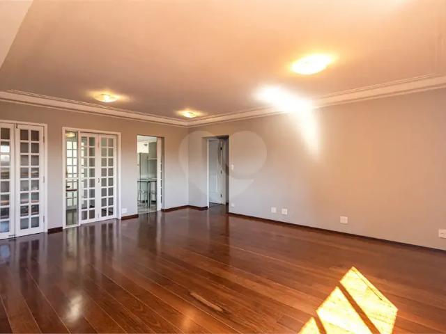 Cobertura para Venda em São Paulo/SP Pinheiros 4 Quartos