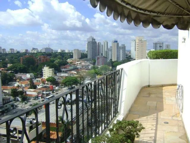 Cobertura para Venda em São Paulo/SP Santo Amaro 4 Quartos