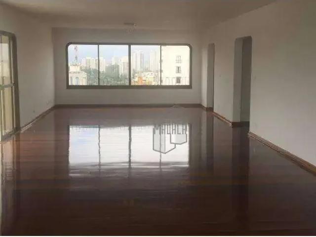 Cobertura para Venda em São Paulo/SP Santo Amaro 5 Quartos