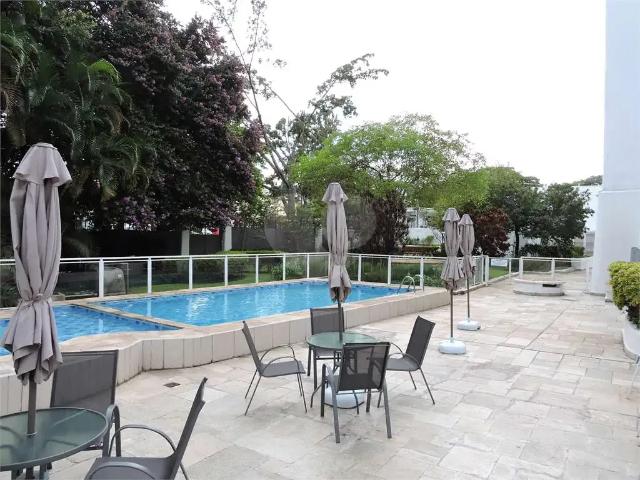 Cobertura para Venda em São Paulo/SP Santo Amaro 3 Quartos
