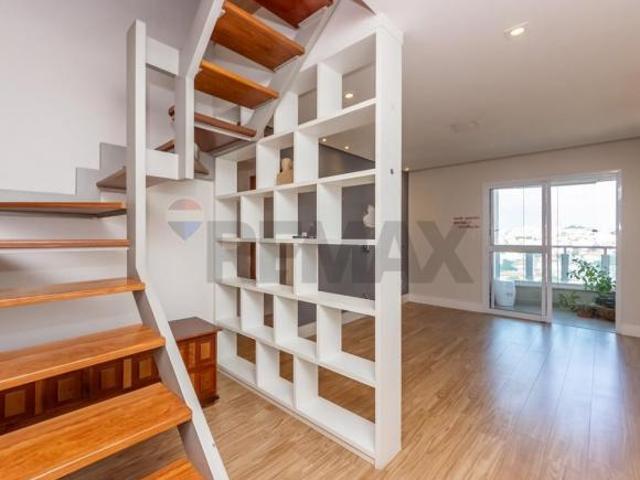 Cobertura para venda em Santa Maria de 171.77m² com 3 Quartos, 1 Suite e 2 Garagens