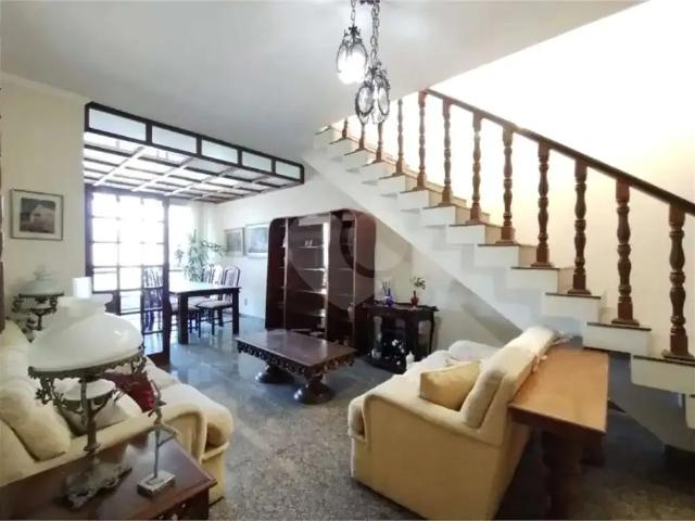 Cobertura para Venda em Santos/SP Aparecida 3 Quartos