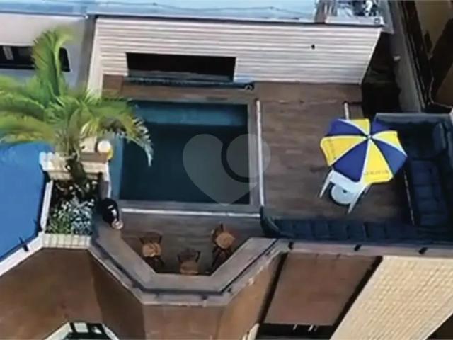 Cobertura para Venda em Santos/SP Aparecida 3 Quartos