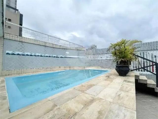 Cobertura para Venda em Santos/SP Gonzaga 2 Quartos