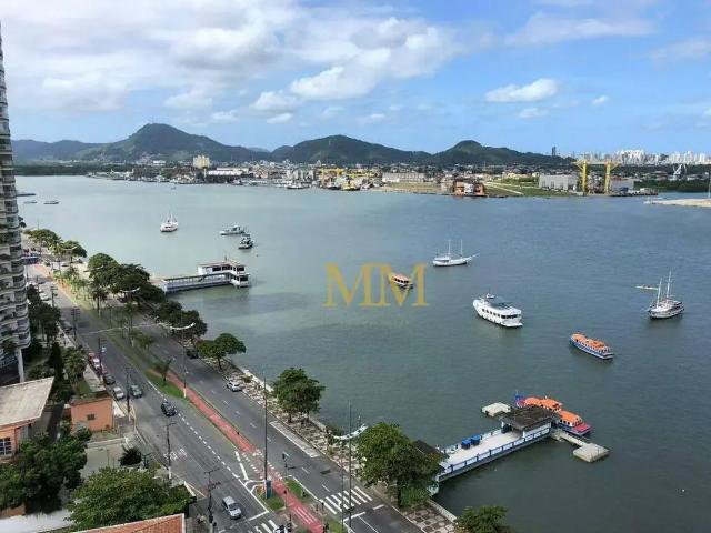 Cobertura para Venda em Santos/SP Ponta da Praia 4 Quartos