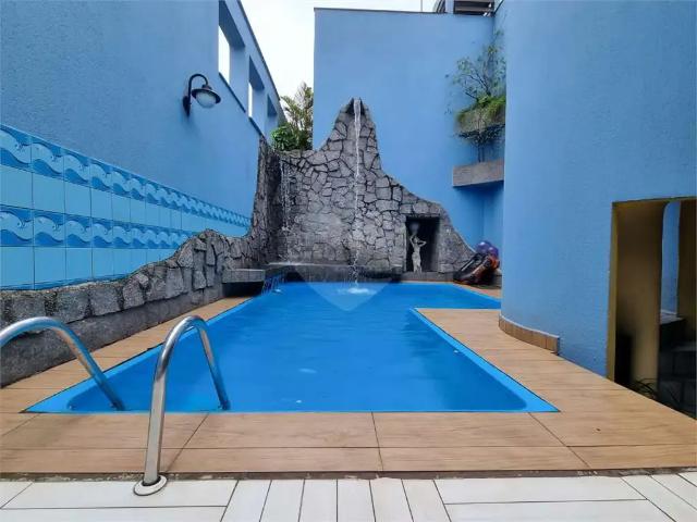 Cobertura para Venda em Santos/SP Ponta da Praia 3 Quartos