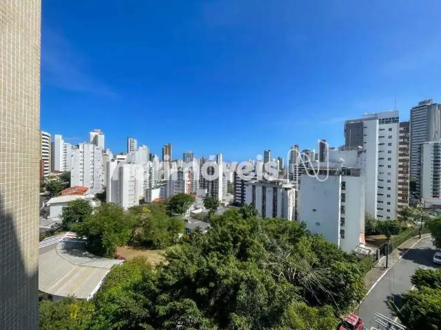 Cobertura para Venda em Salvador/BA Ondina 4 Quartos