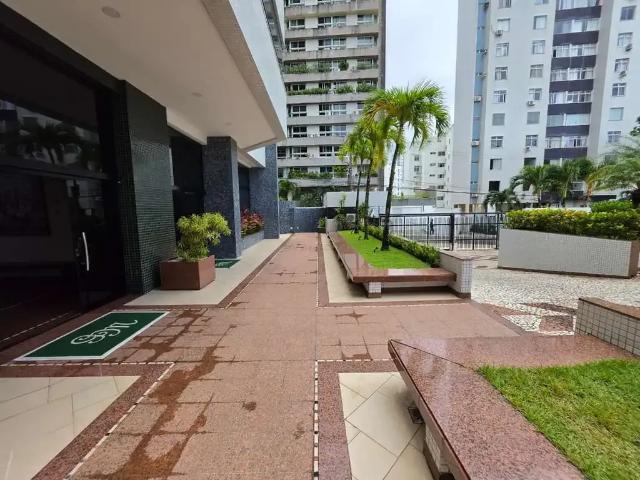 Cobertura para Venda em Salvador/BA Barra 4 Quartos