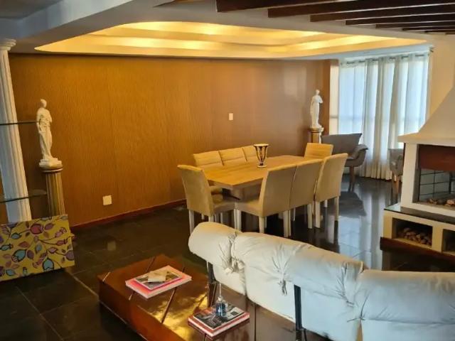 Cobertura para Venda em Salvador/BA Candeal 4 Quartos