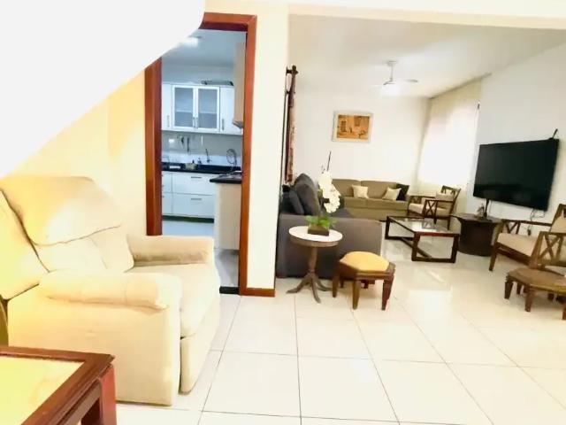 Cobertura para Venda em Salvador/BA Costa Azul 4 Quartos