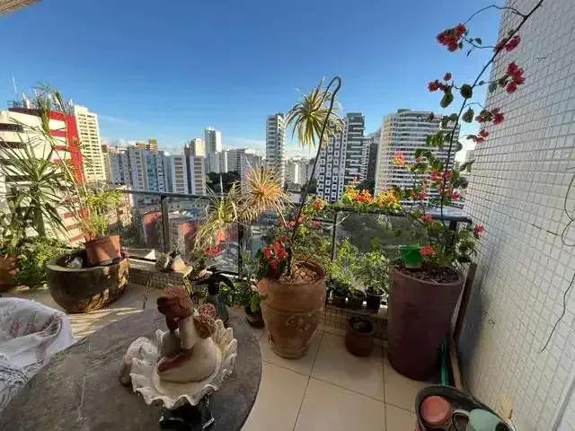 Cobertura para Venda em Salvador/BA Graça 3 Quartos