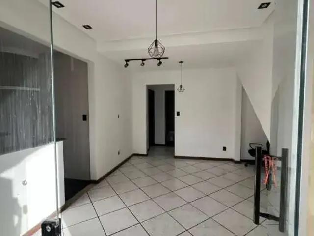 Cobertura para Venda em Salvador/BA Pituaçu 3 Quartos