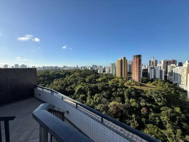 Cobertura para Venda em Salvador/BA Pituba 4 Quartos