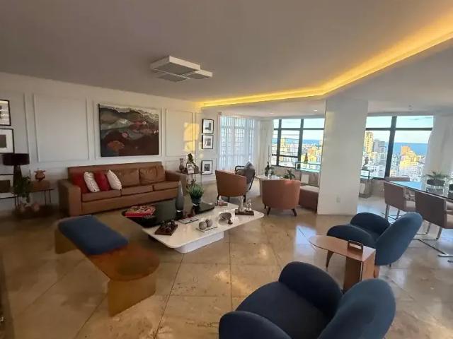 Cobertura para Venda em Salvador/BA Pituba 4 Quartos