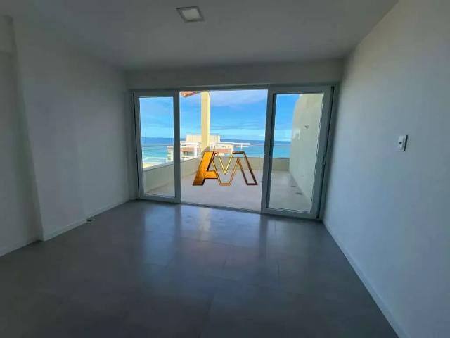 Cobertura para Venda em Salvador/BA Praia do Flamengo 2 Quartos