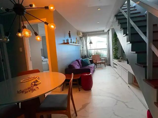 Cobertura para Venda em Salvador/BA Rio Vermelho 2 Quartos