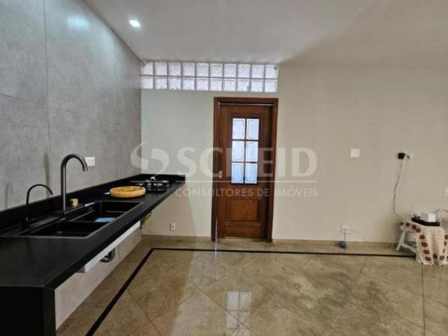 Cobertura para venda em Saúde com 3 quartos, sendo 2 suítes, 192m²