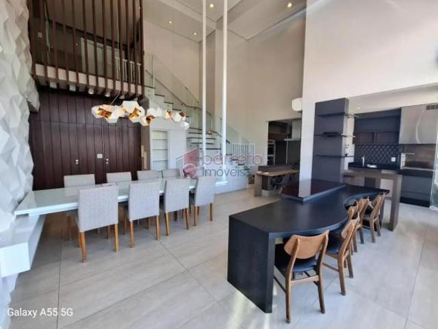 COBERTURA PARA VENDA NO EDIFÍCIO GRAND GARDEN JUNDIAÍ/SP