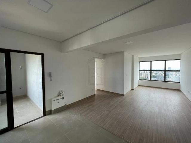 Cobertura para alugar com 1 Suíte + 2 Quartos em Zona 01 Centro, Maringá PR