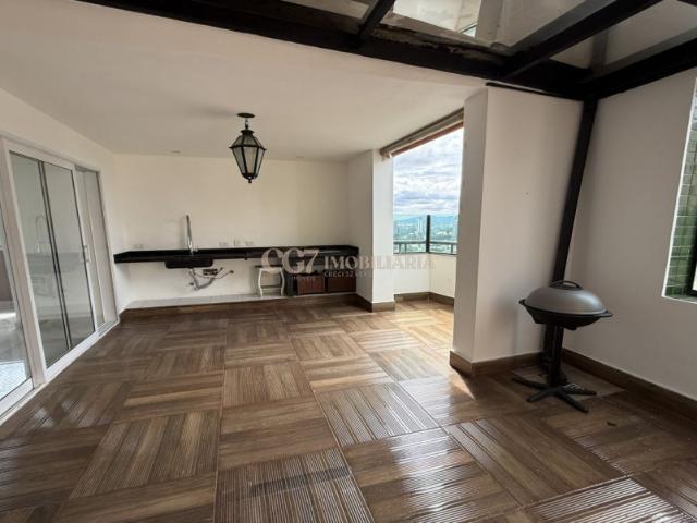 Cobertura para Aluguel com 4 quartos, 306 m² por R$ 13.500