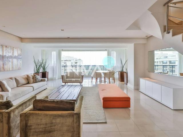 Cobertura para Aluguel com 4 quartos, 598 m² por R$ 35.000